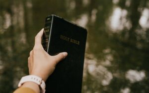 7 Manifestations of the Anointing of The Holy Spirit in a Believer's Life